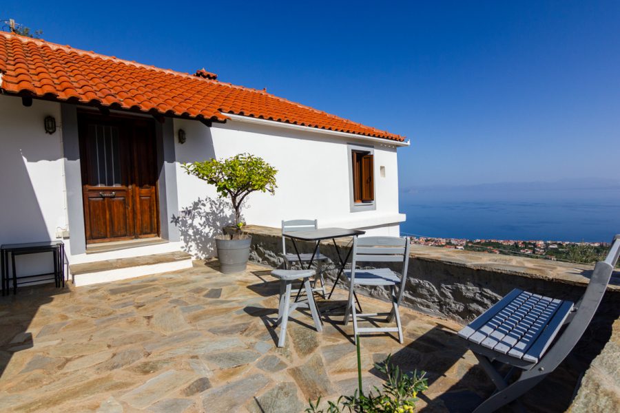 208 | Beautiful House with Great View – Open Real Estate